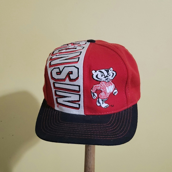 Top of the World | Accessories | Top Of The World Wisconsin Hat | Poshmark